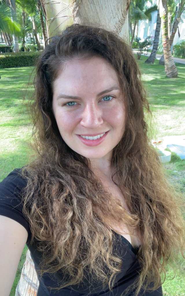 About – Mehgan McMullen